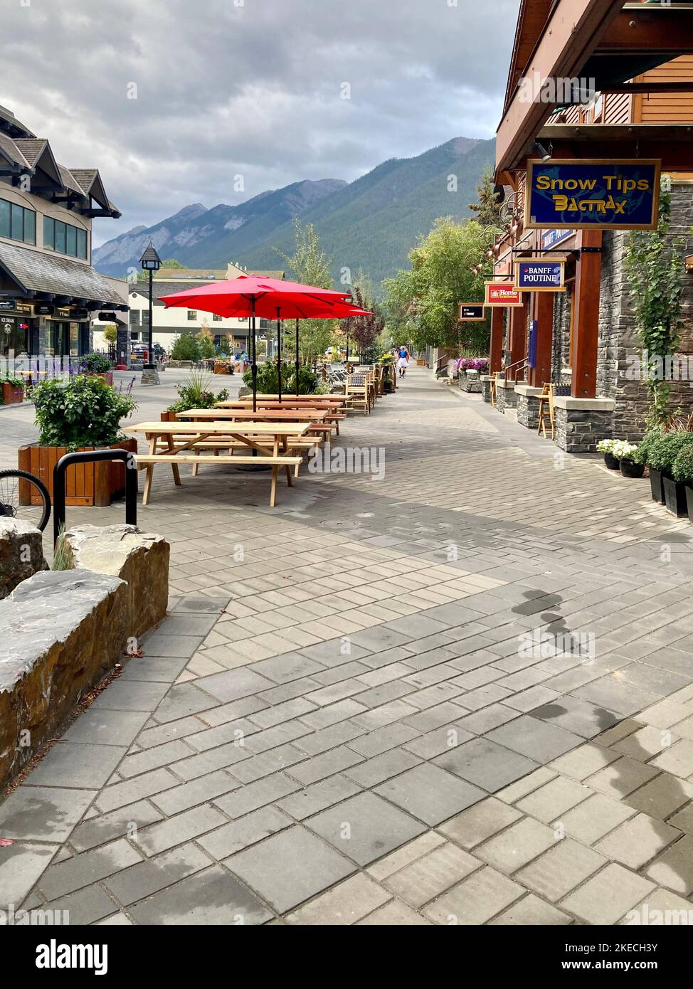 Banff town on a September day (Alberta, Canada Stock Photo - Alamy