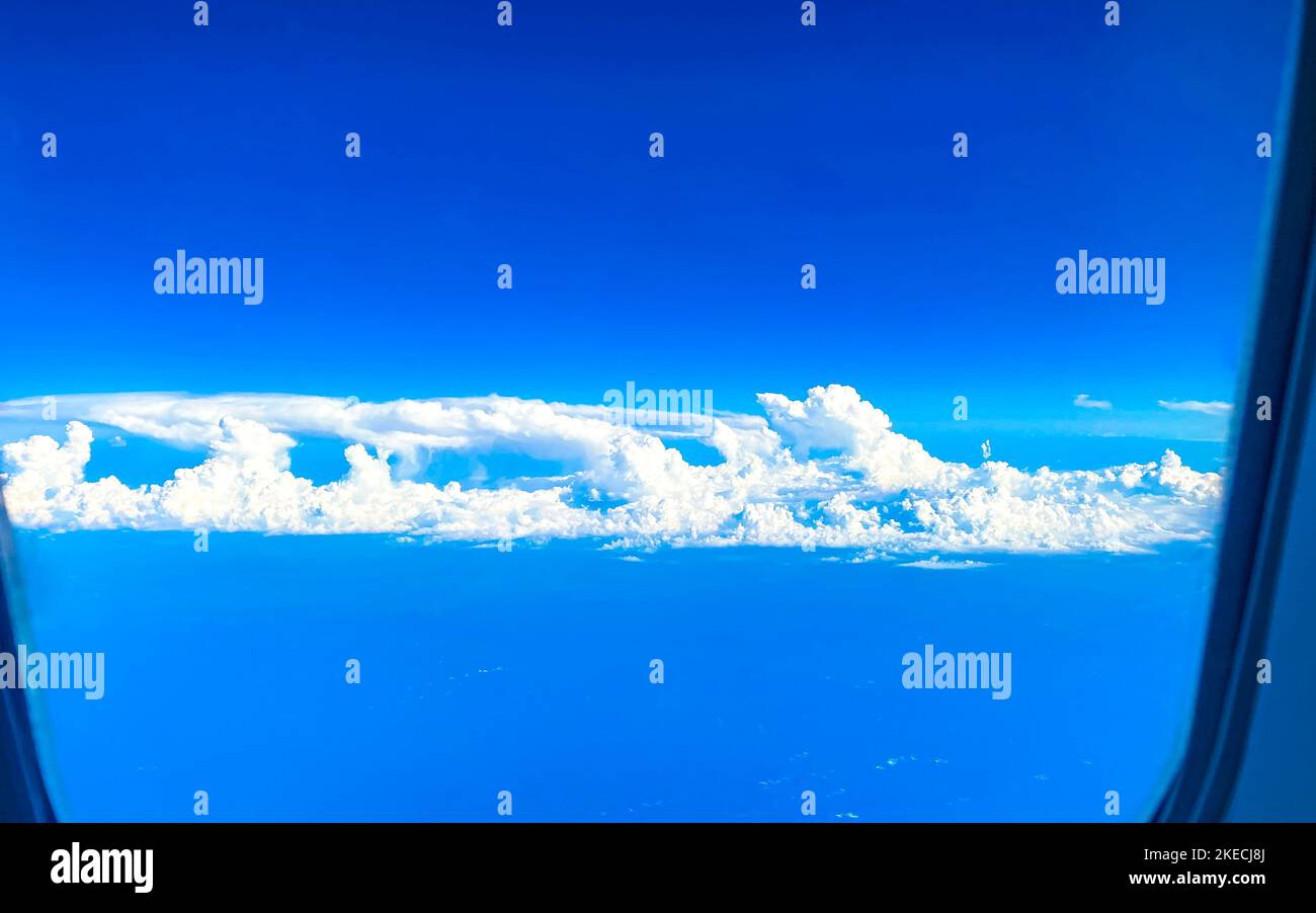 Skyline beach cancun yucatan mexico hi-res stock photography and images ...