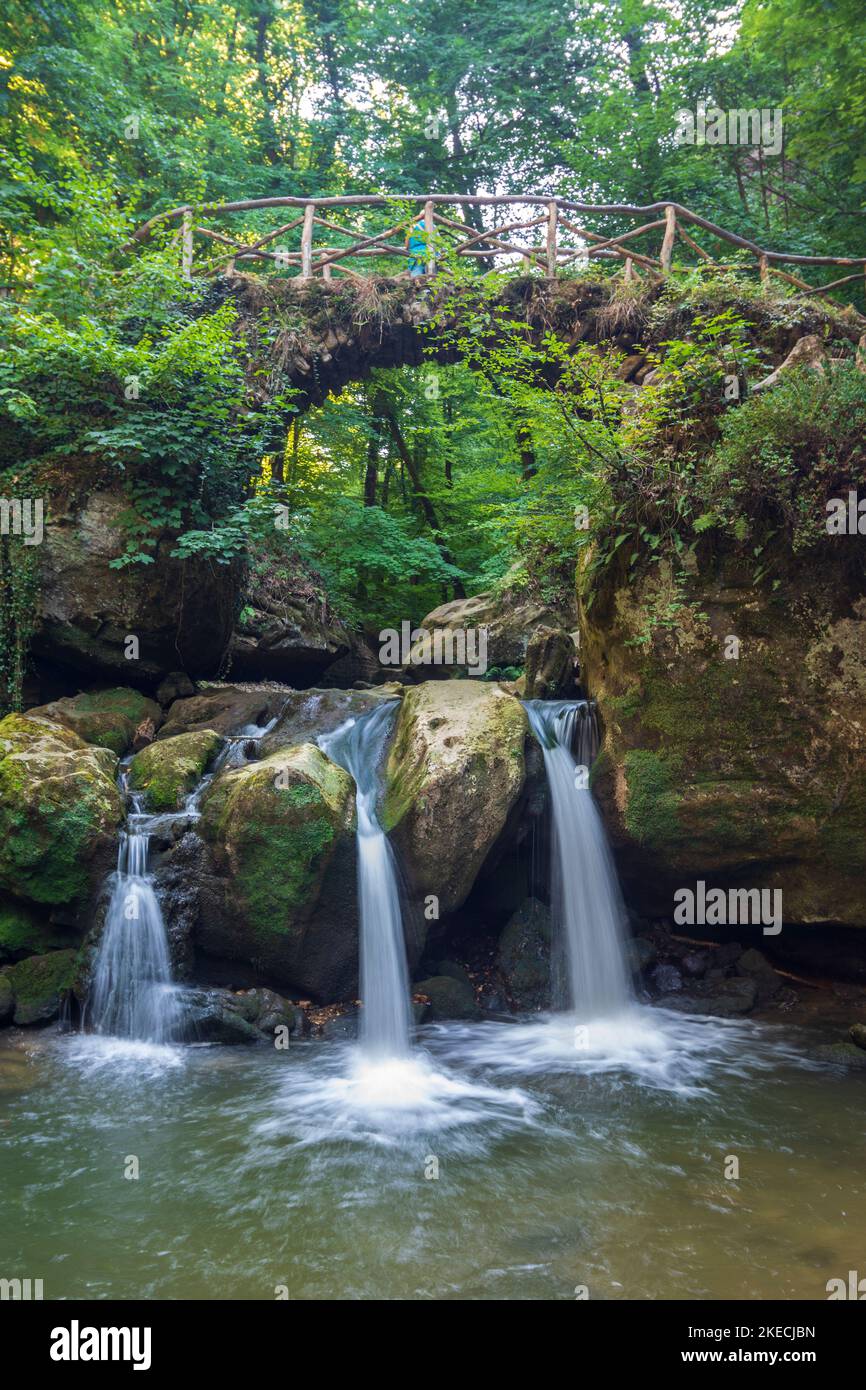 Waldbillig, Schéissendëmpel (Schiessentümpel) waterfall in valley ...
