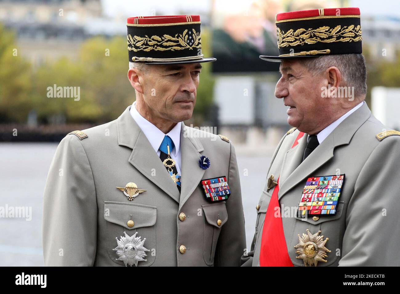 Paris, France. 11th Nov 2022. Le général Thierry Burkhard et le général ...