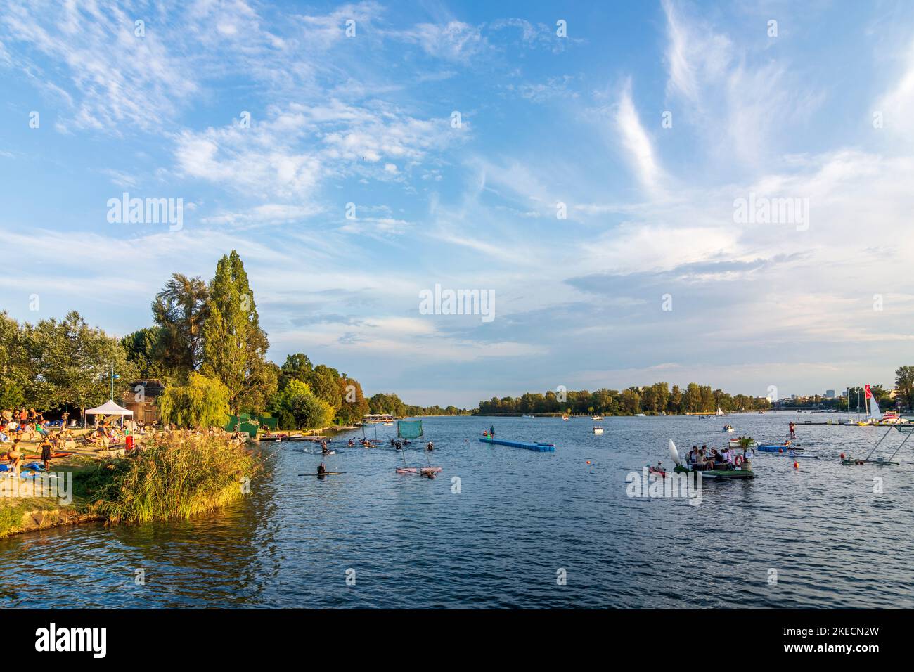Kanu boat hi-res stock photography and images - Alamy