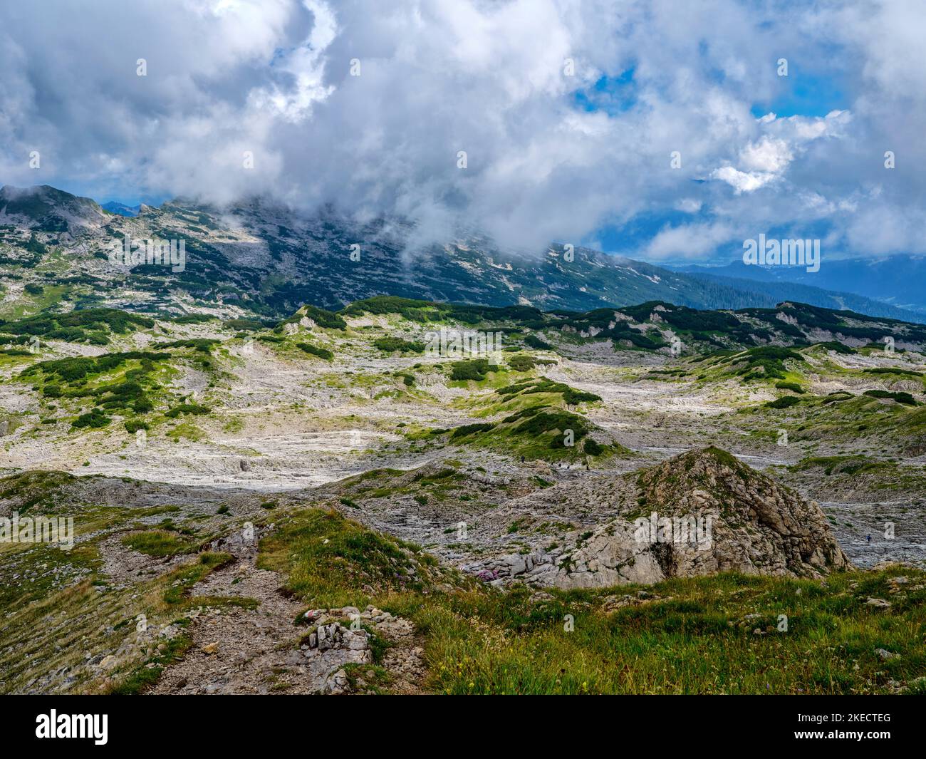 On the Gottesacker plateau below the Hohen Ifen in the Allgäu Alps ...
