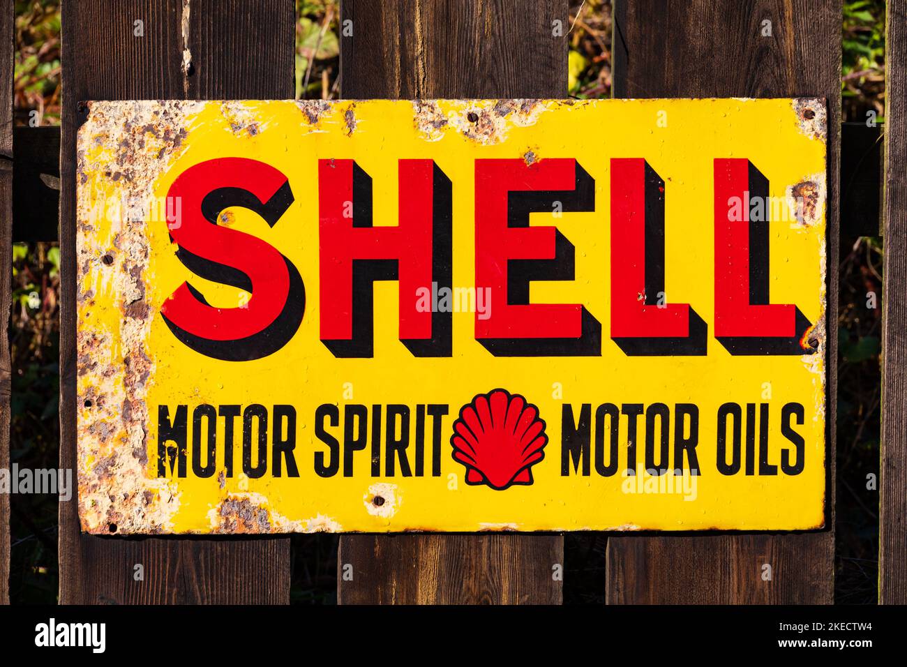 Perolium hi-res stock photography and images - Alamy