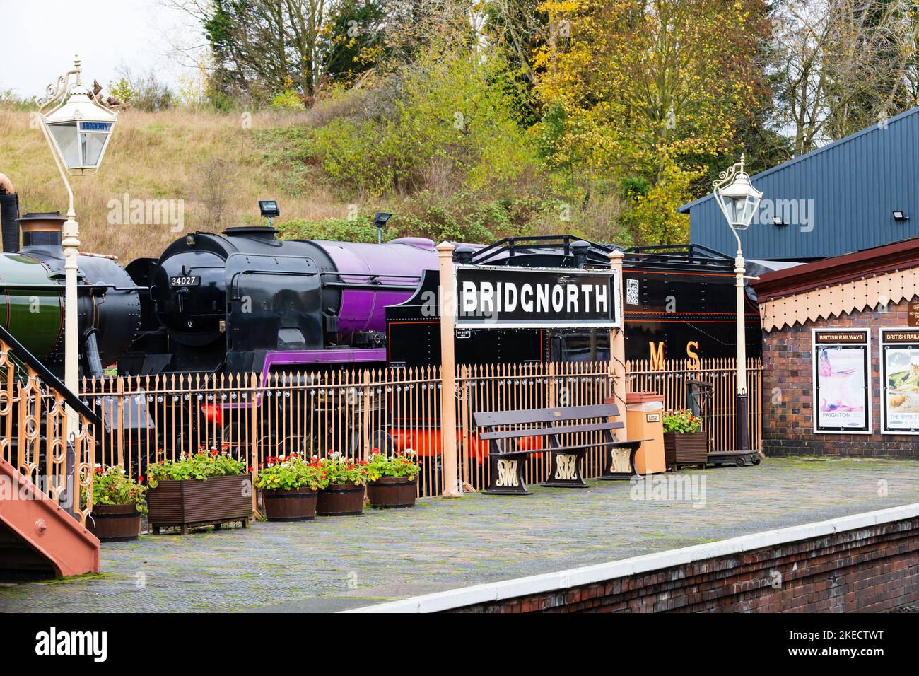 Pacific class 4-6-2 steam engine painted purple to celebrate Queen ...