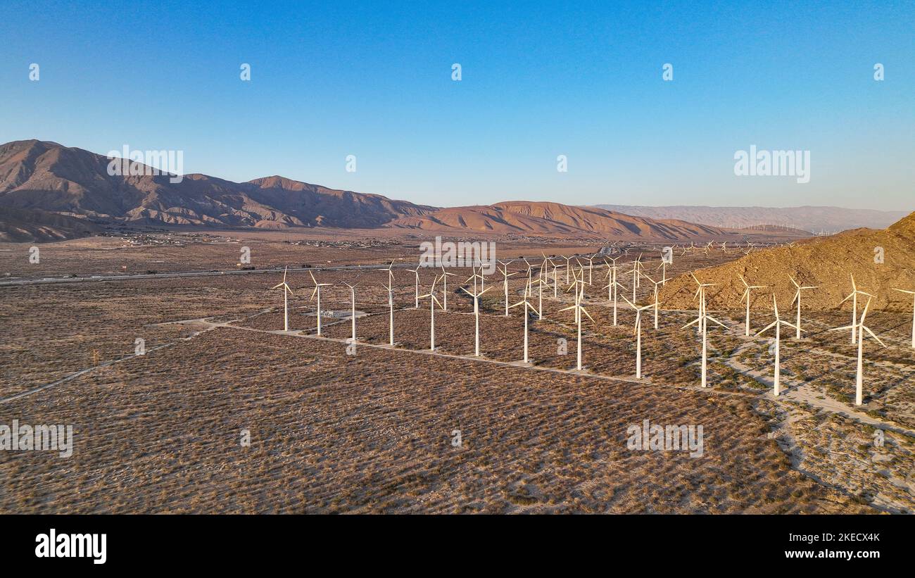 The wind turbines in Cabazon, CA Stock Photo - Alamy
