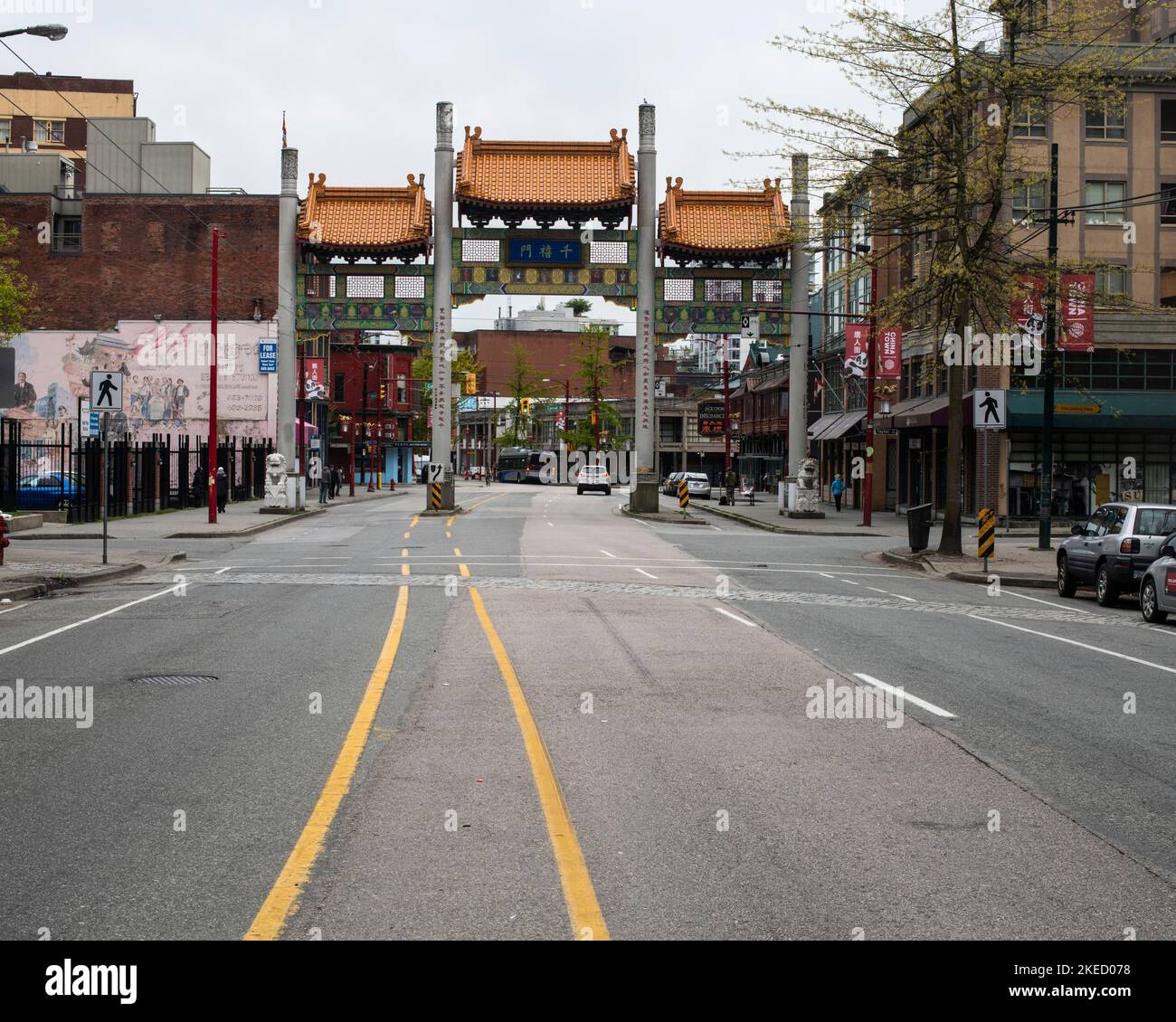 Chinatown gate in downtown Vancouver, British Columbia, Canada Stock ...