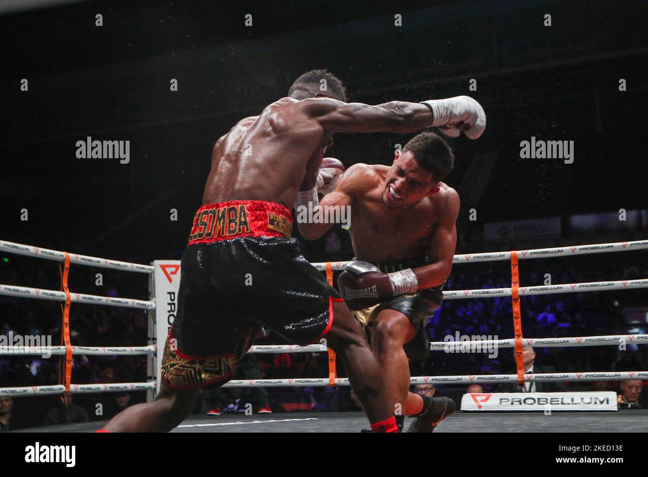 Sunny edwards vs felix alvarado hi-res stock photography and images - Alamy