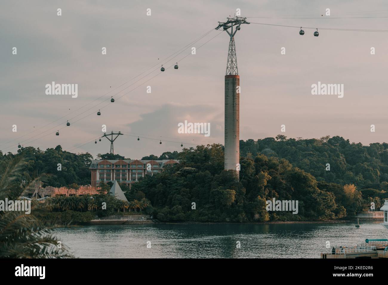 A beautiful view of cable cars in Singapore Stock Photo - Alamy