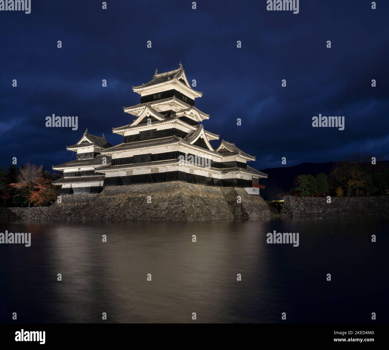 Matsumoto Castle, a National Treasure in Matsumoto, Nagano Prefecture ...