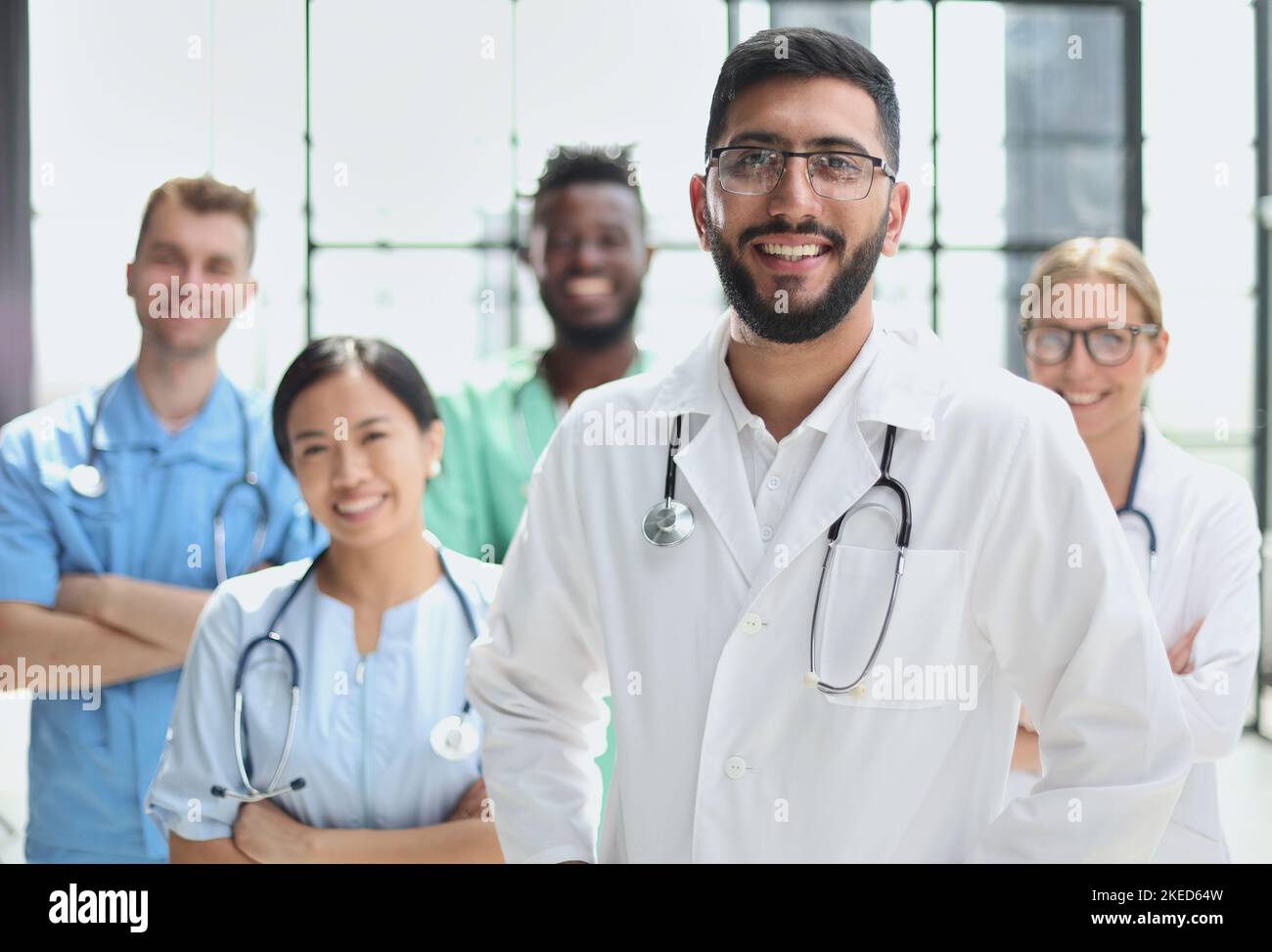 White overalls hi-res stock photography and images - Alamy