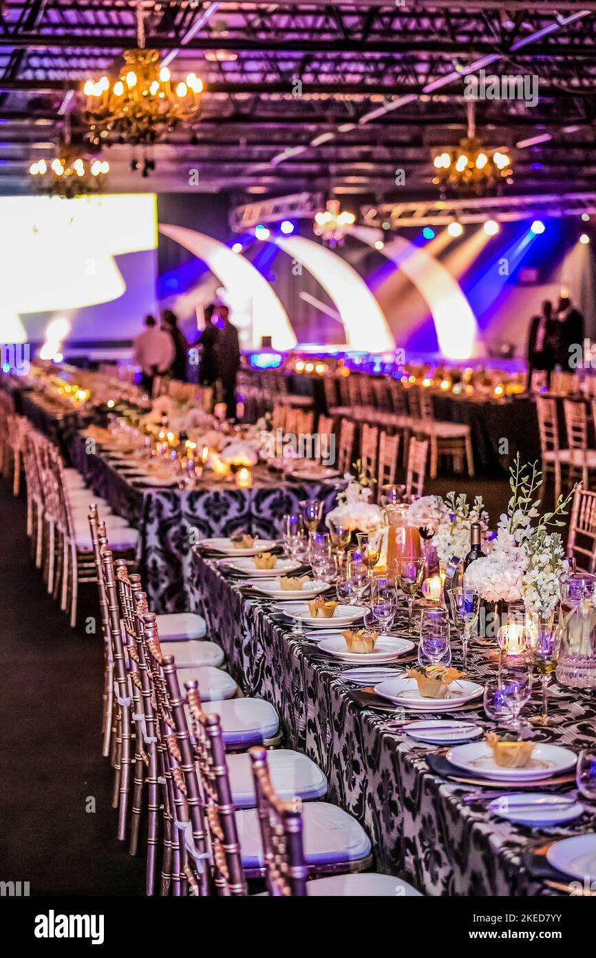 Gala dinner tables hi-res stock photography and images - Alamy