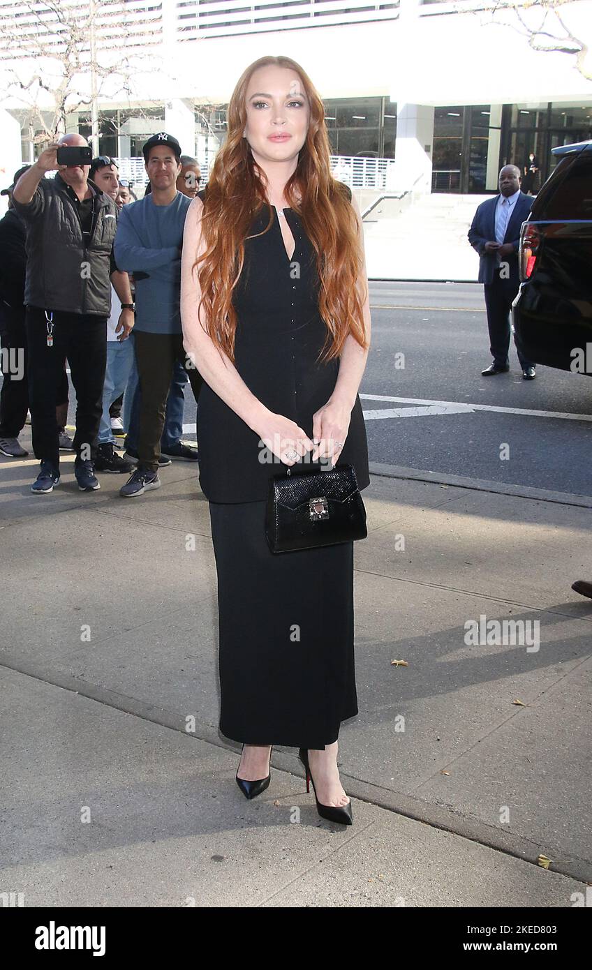 November 10, 2022 Lindsay Lohan on Drew Barrymore to talk about her new ...