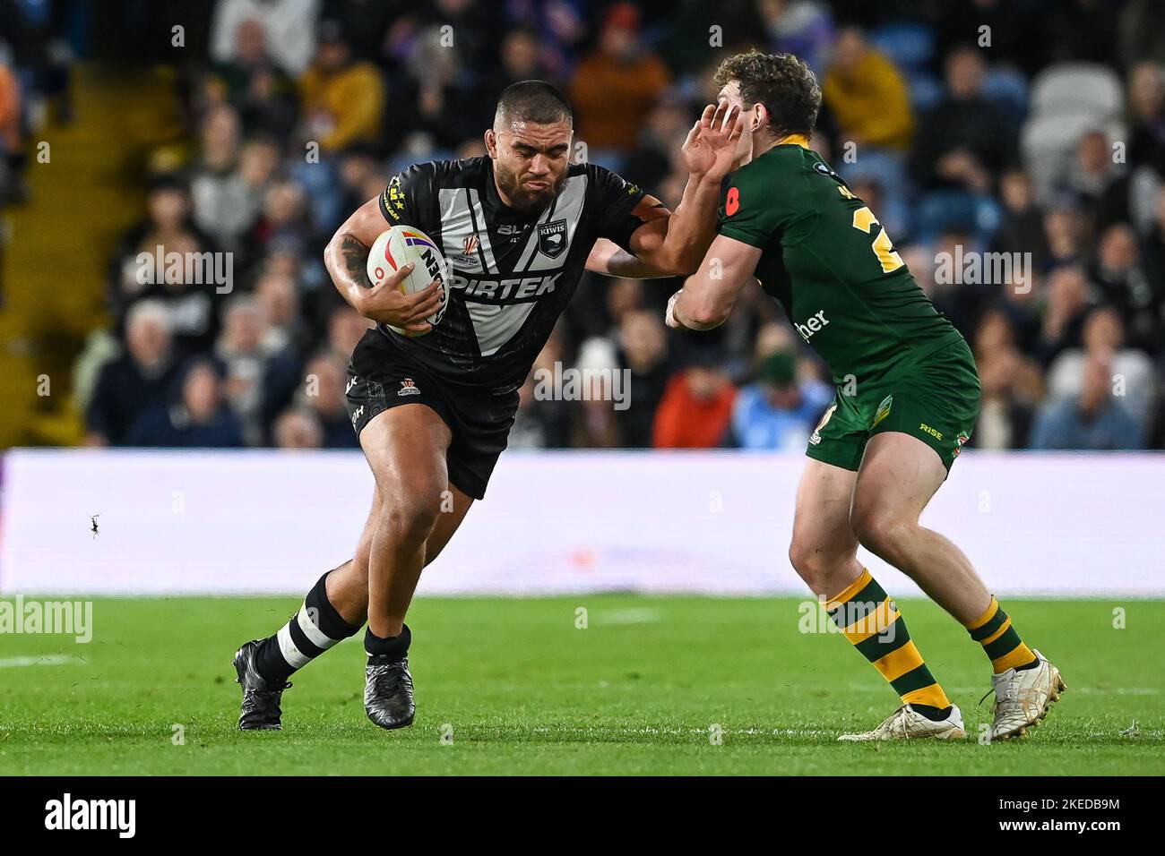 Leeds, UK. 11th Nov 2022. Isaiah Papali'i of New Zealand brushes off ...
