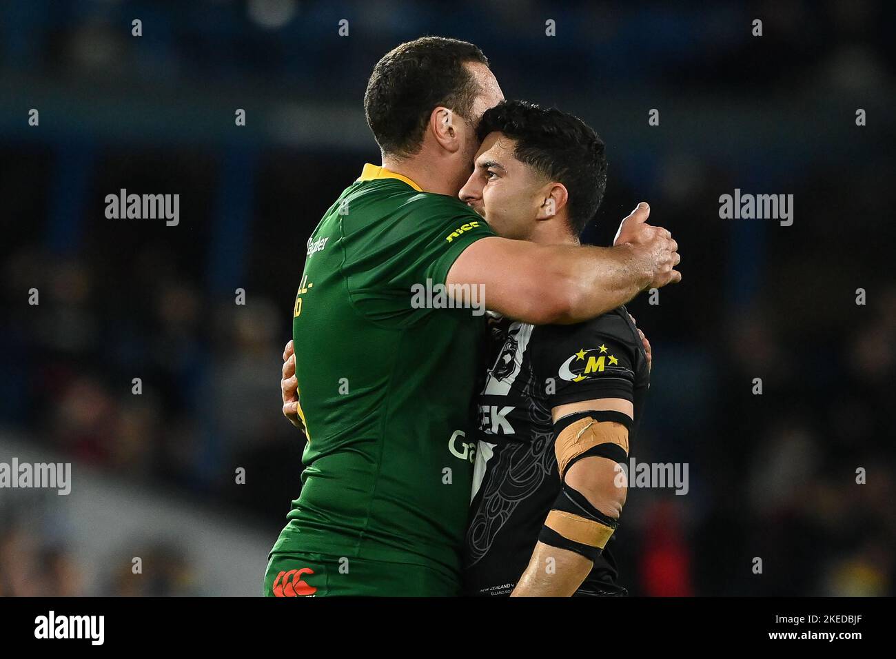 Leeds, UK. 11th Nov 2022. Reagan Campbell-Gillard of Australia consoles ...