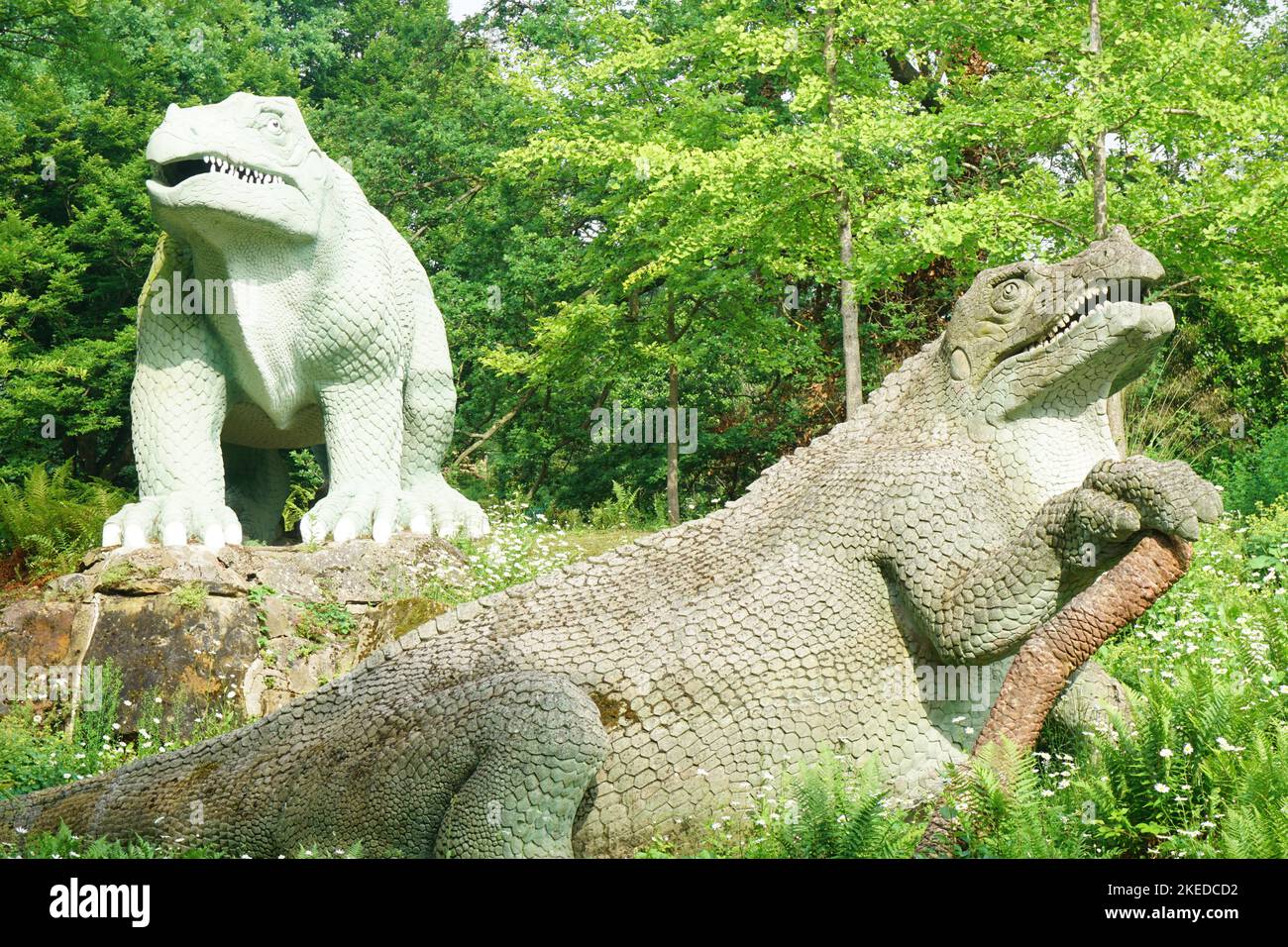 Sculptures of dinosaurs and other extinct animals near the river Effra ...