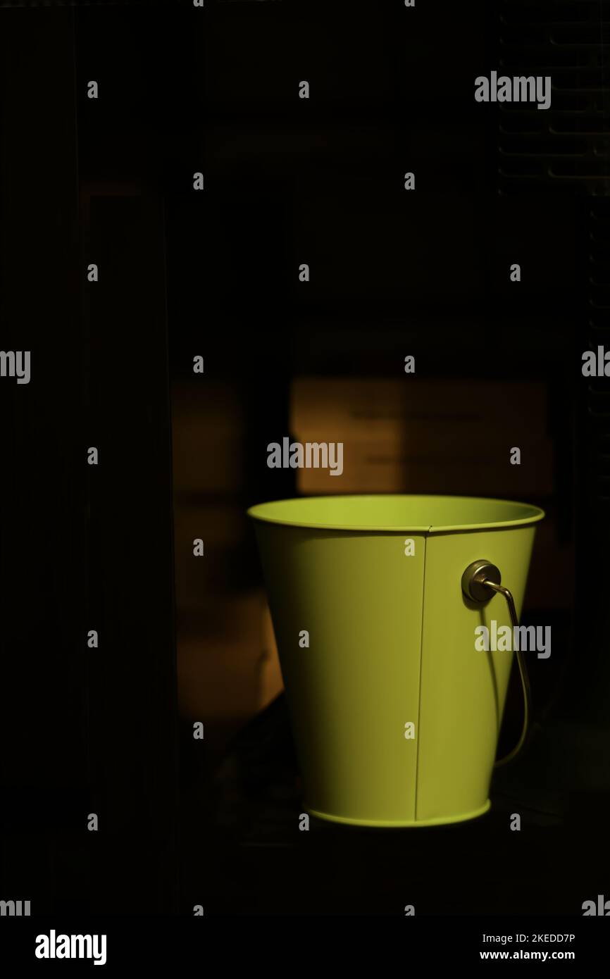 Green bucket hi-res stock photography and images - Alamy