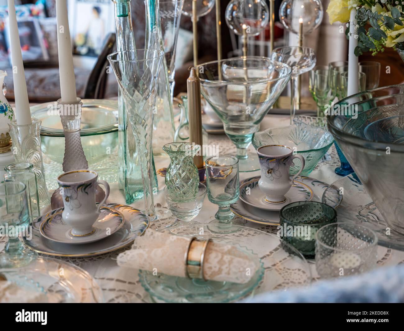 Vintage glassware on dining hi-res stock photography and images - Alamy