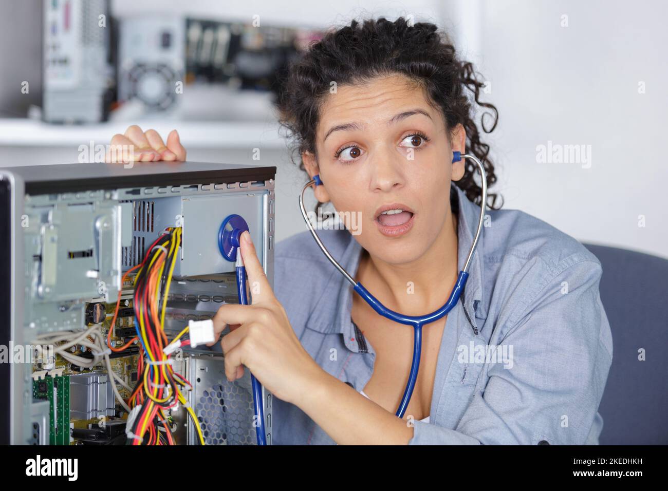 Checking broken glasses hi-res stock photography and images - Alamy