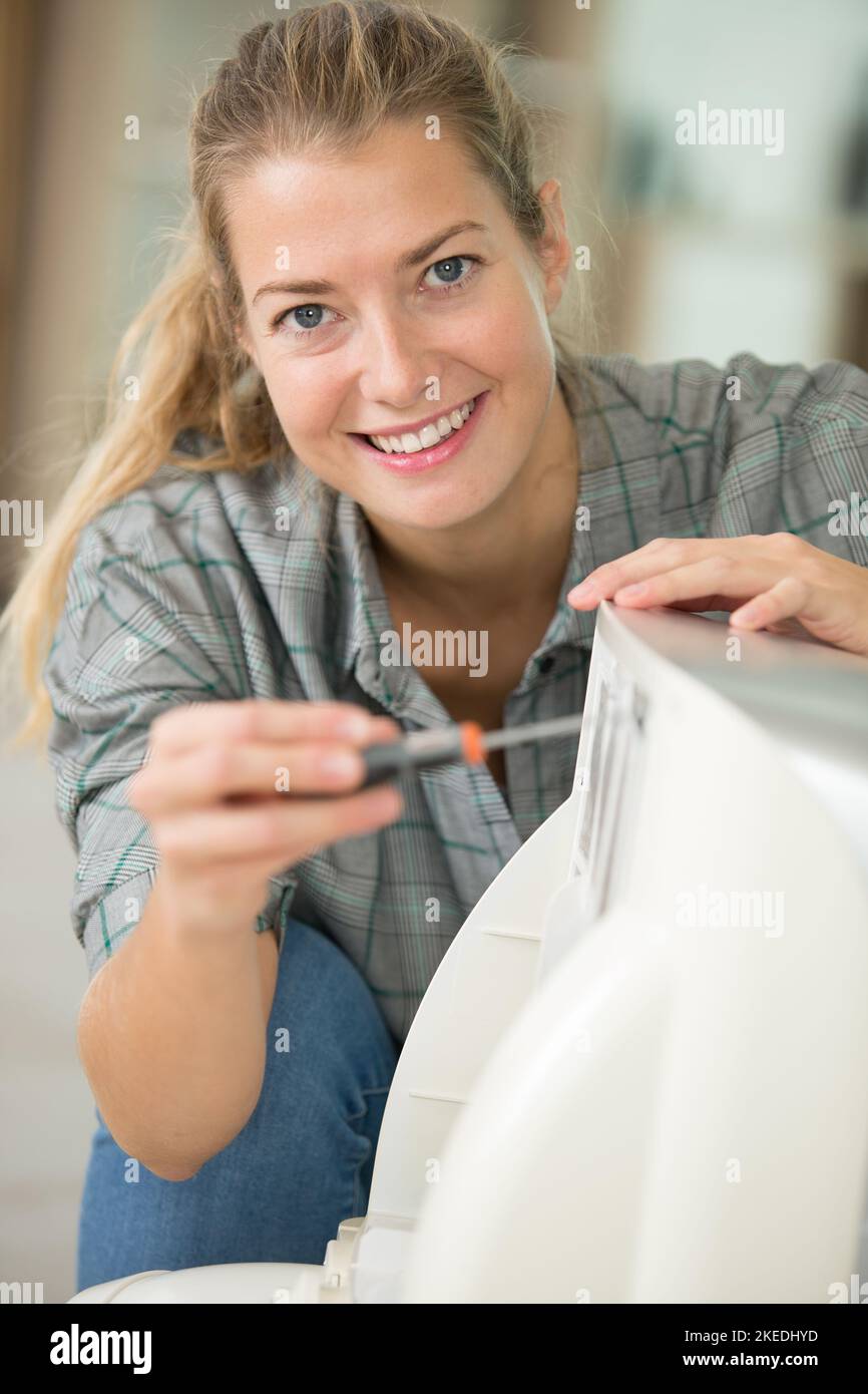 self-assembly of furniture Stock Photo - Alamy