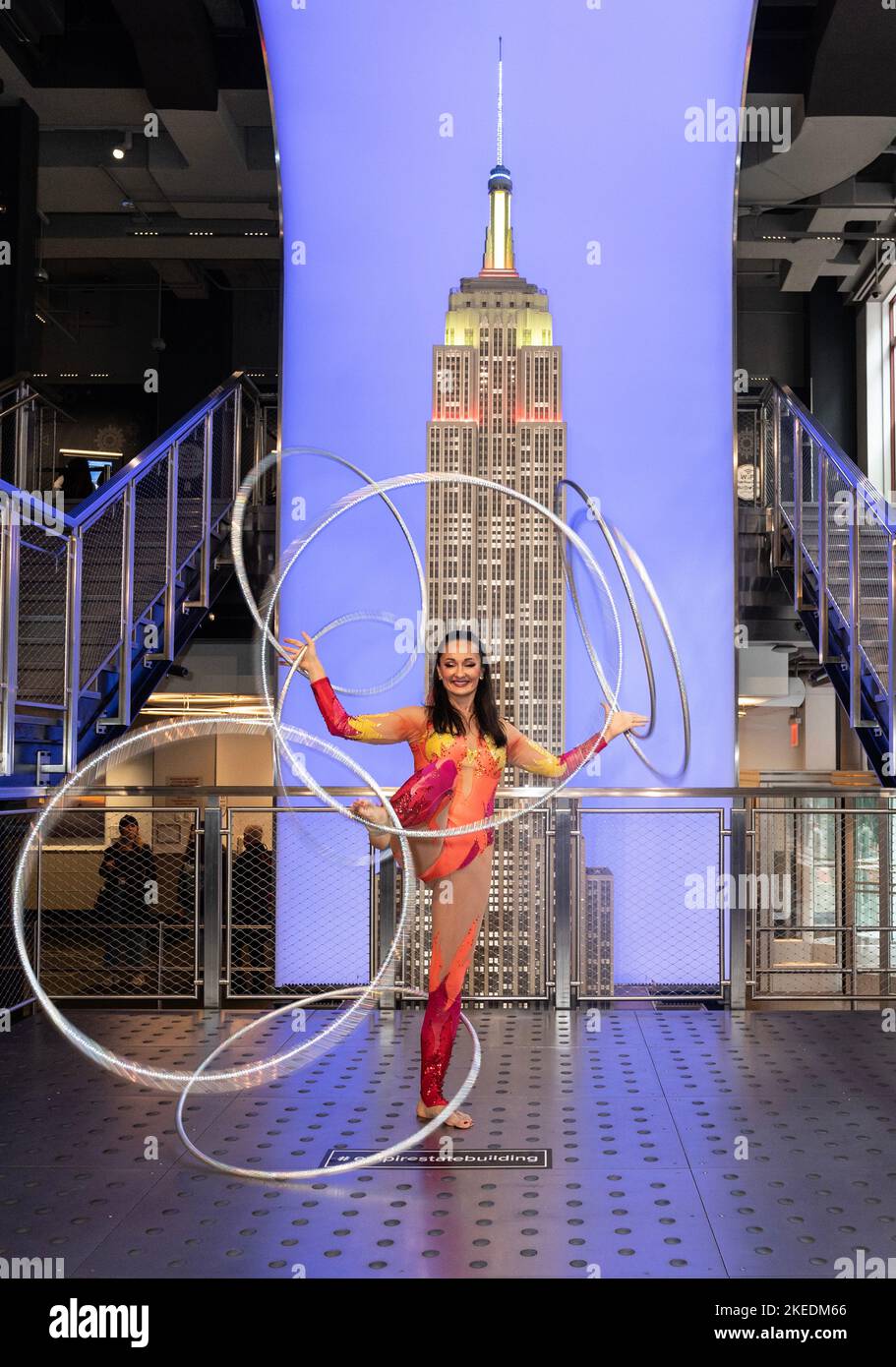 Hula Hoop artist Irina Akimova of Big Apple Circus poses on grand ...