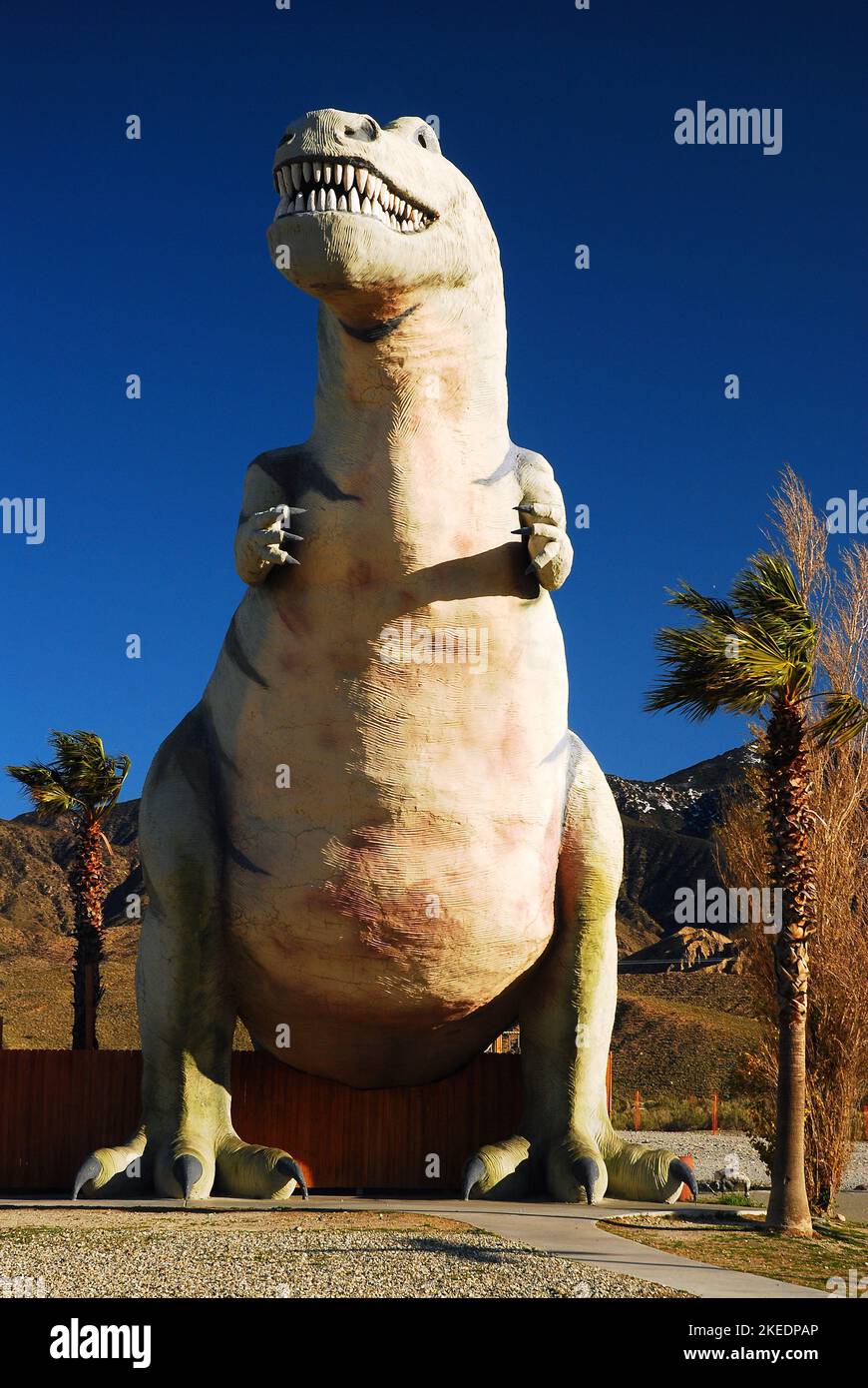 T Rex of Cabazon Stock Photo - Alamy