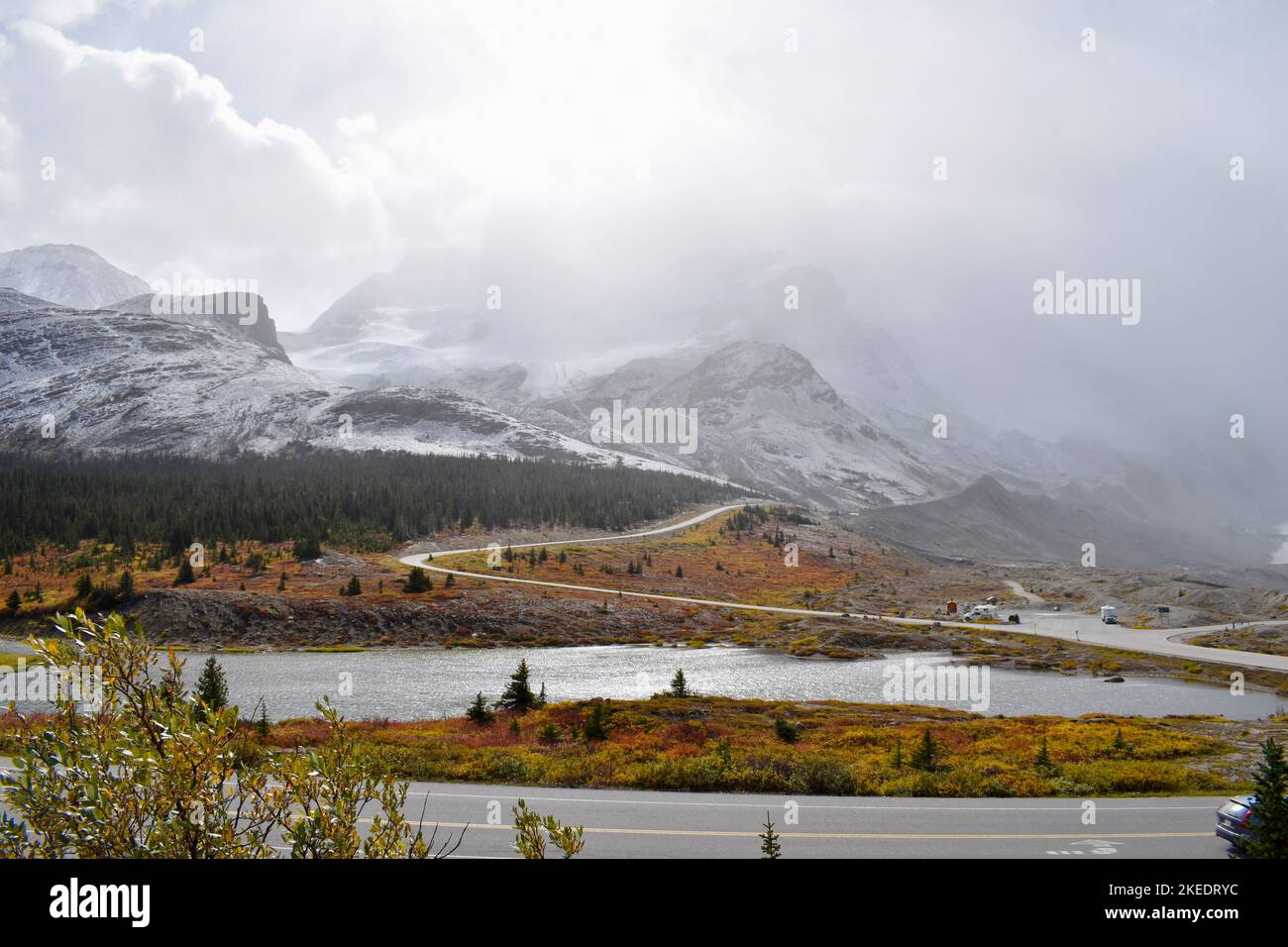 The spectacular Icefield Parkway (Alberta, Canada Stock Photo - Alamy