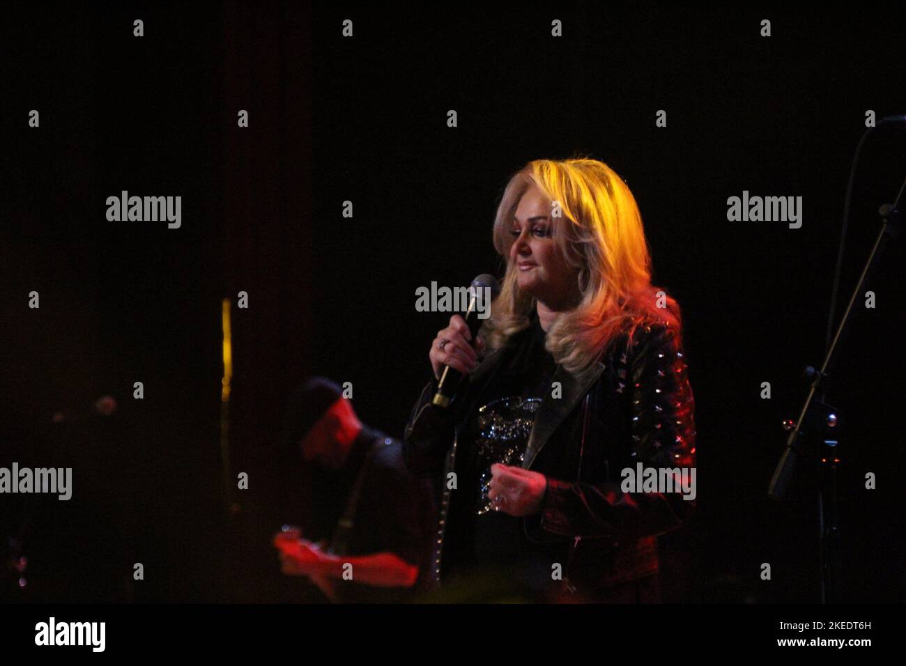 Curitiba, Parana, Brasil. 11th Nov, 2022. (INT) Singer Bonnie Tyler ...