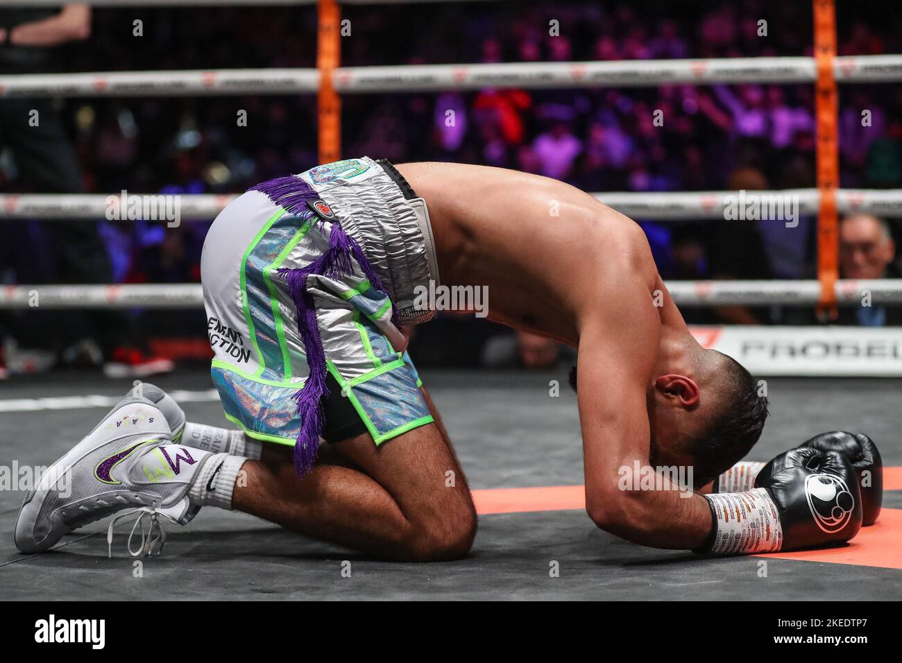 Sheffield, UK. 11th Nov, 2022. Shabaz Masoud celebrates his win after ...