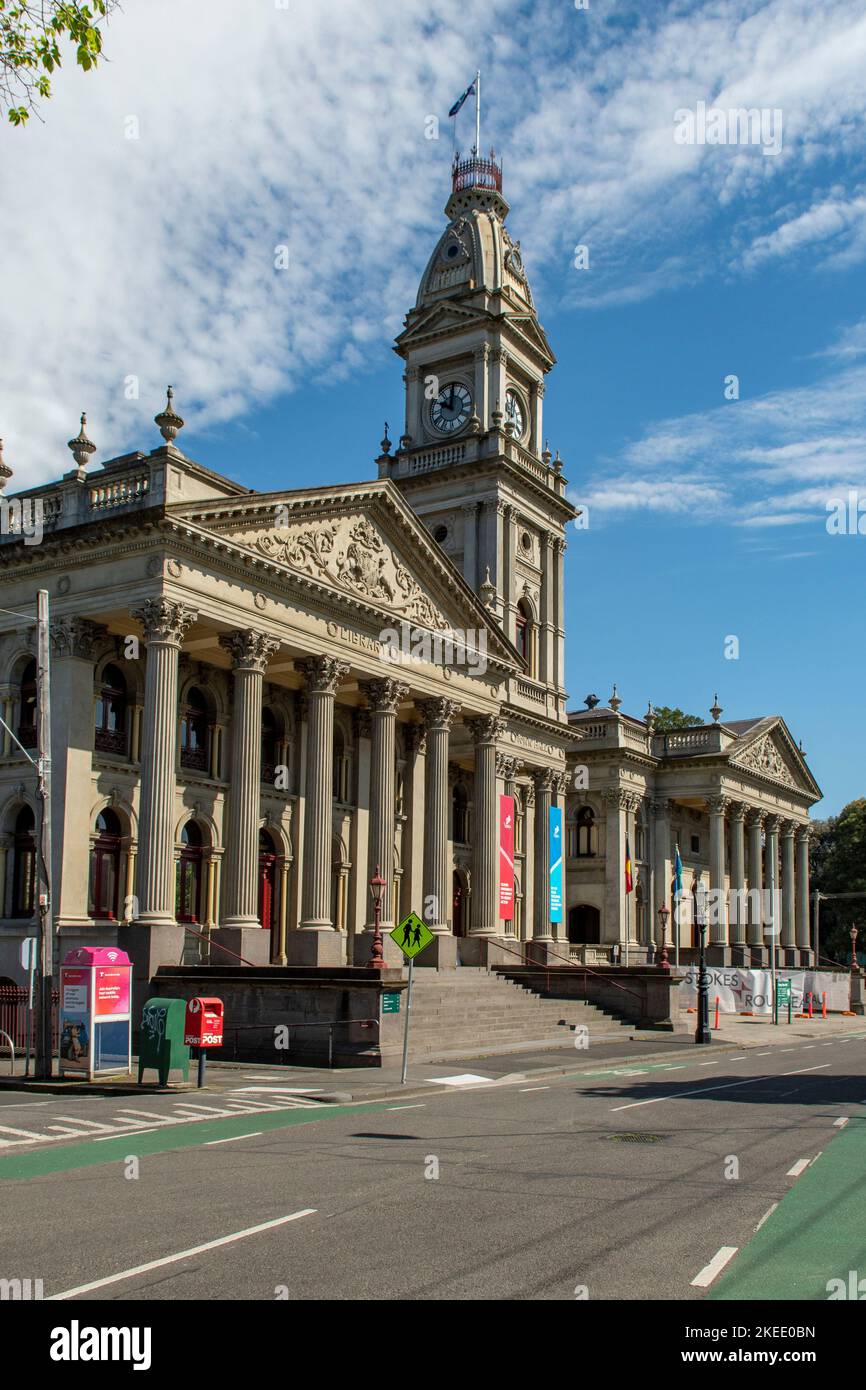 Fitzroy Town Hall, Fitzroy, Melbourne, Victoria, Australia Stock Photo ...