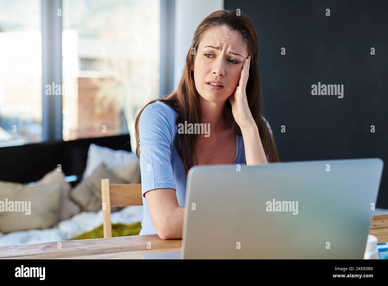 Unwell person hi-res stock photography and images - Alamy