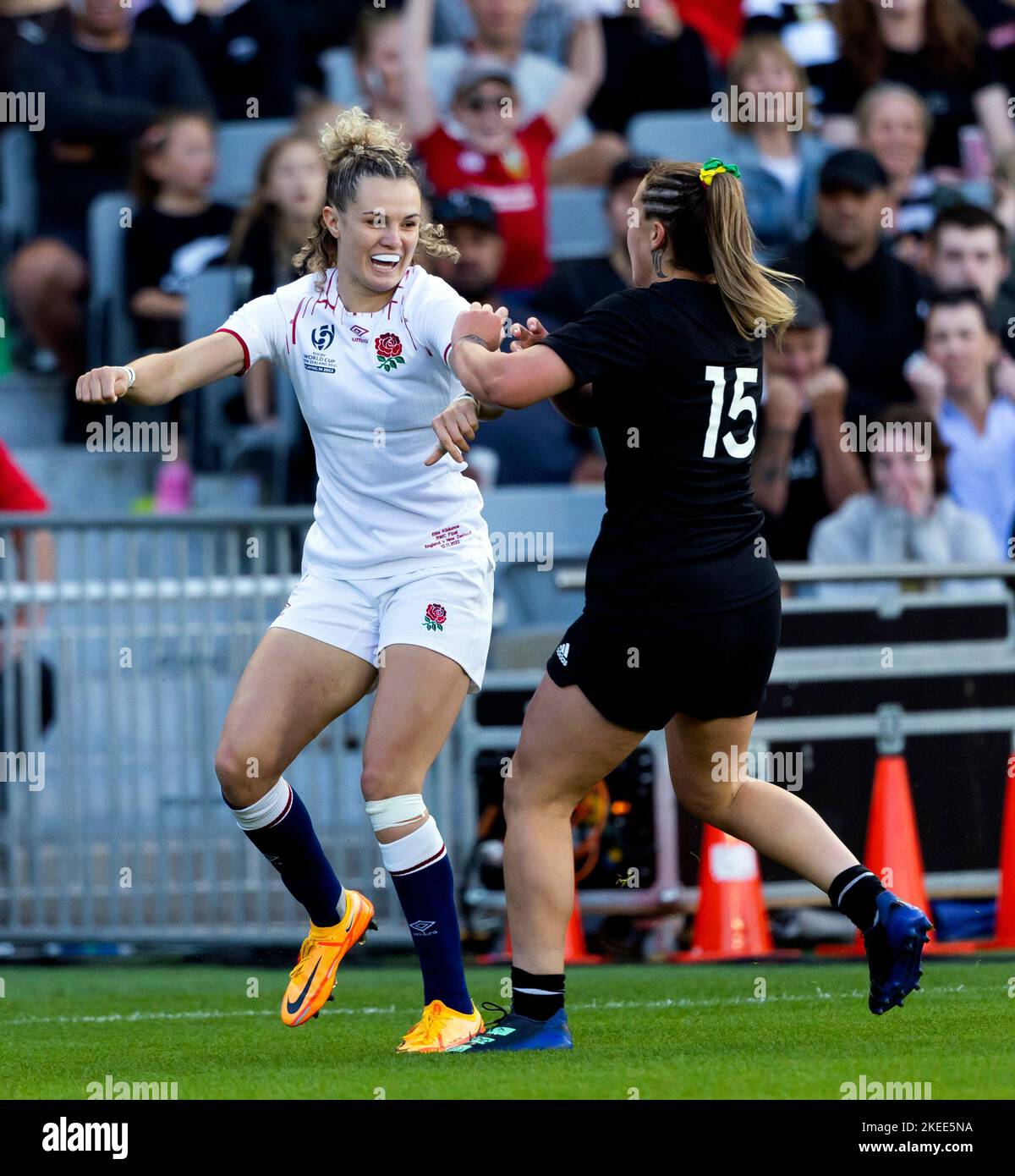 England's Ellie Kildunne celebrates scoring the opening try during the ...
