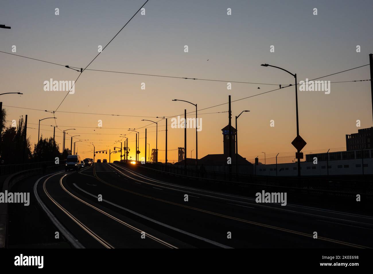 PORTLAND, OREGON, USA - Oct. 15, 2022: Sunrise in Portland. Union ...