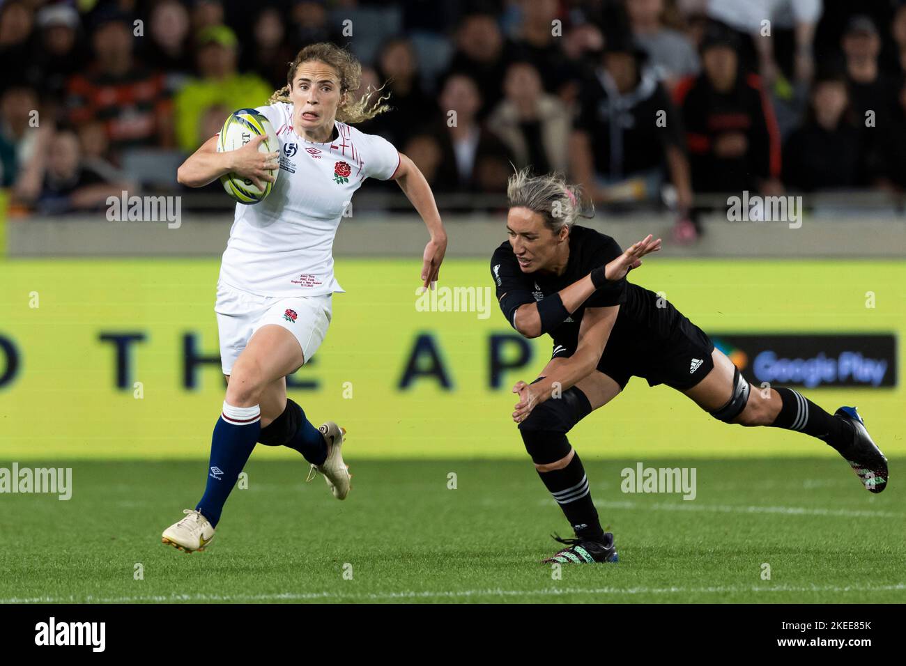 England's Abby Dow during the Women's Rugby World Cup final match at ...