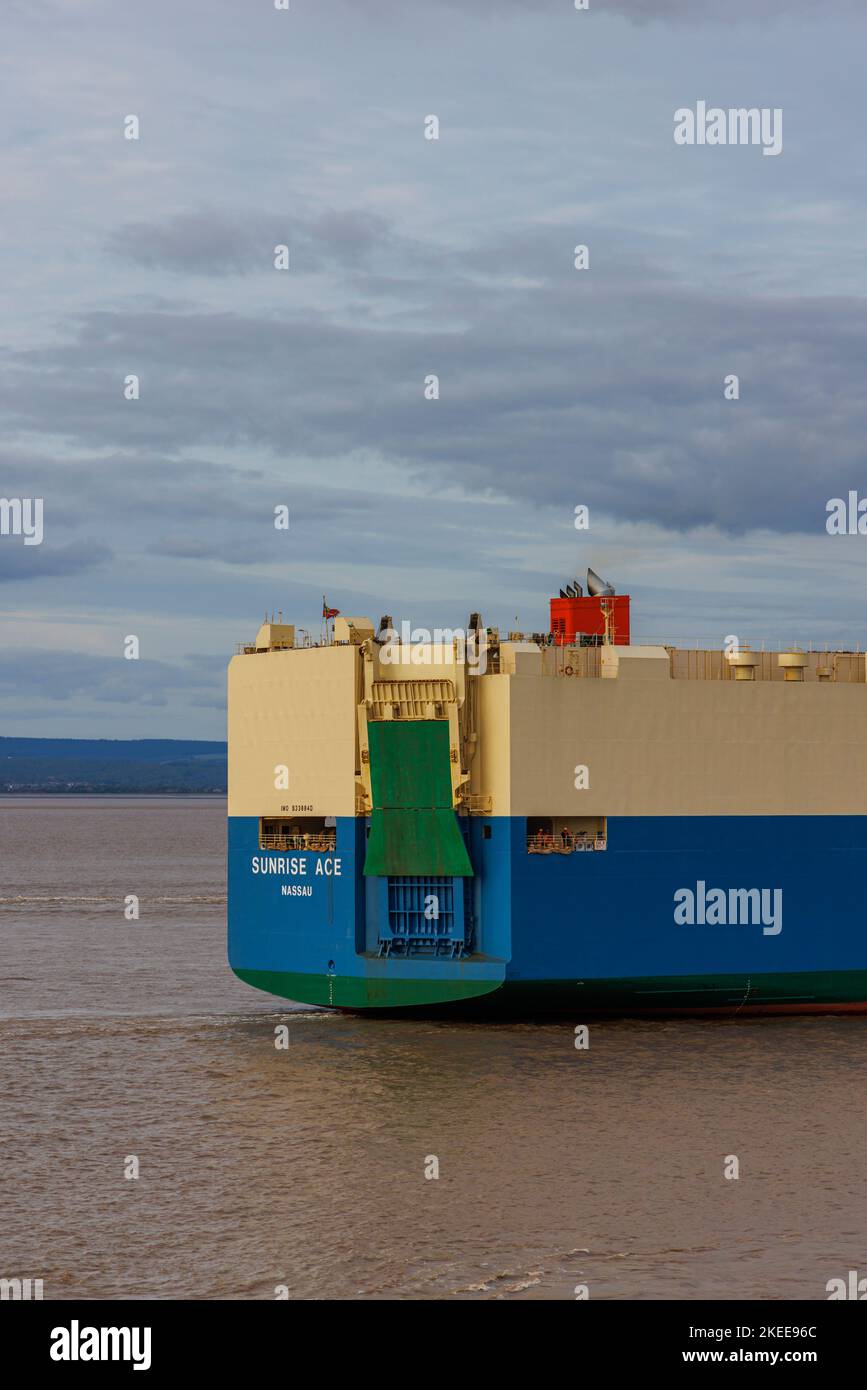 RoRo Sunrise Ace heading into port Stock Photo - Alamy