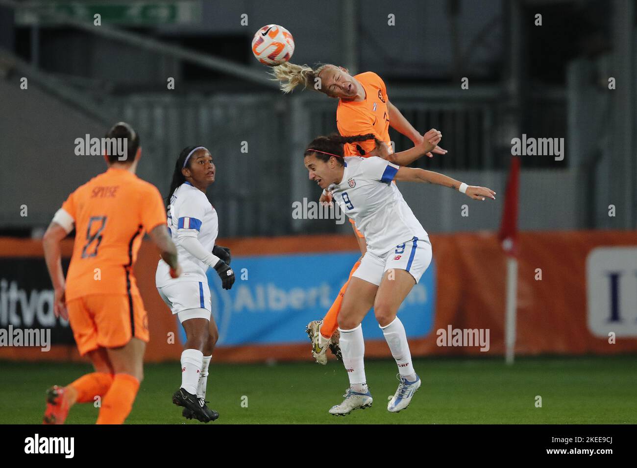 UTRECHT - (lr) Stephanie van der Gragt of Holland women, Carolina ...