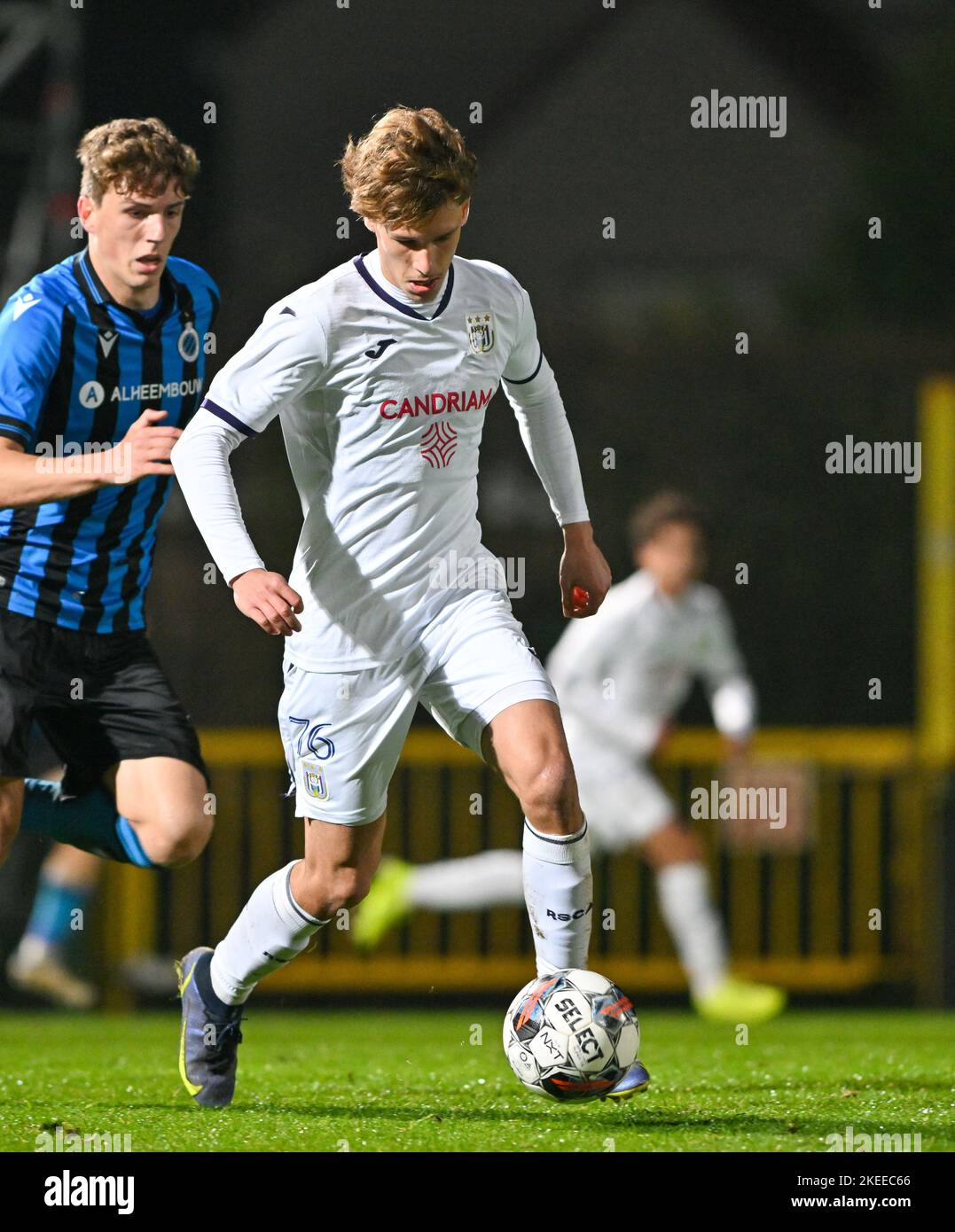 Roeselare, Belgium. 11th Nov 2022, Lucas Stassin (76) of RSCA Futures ...