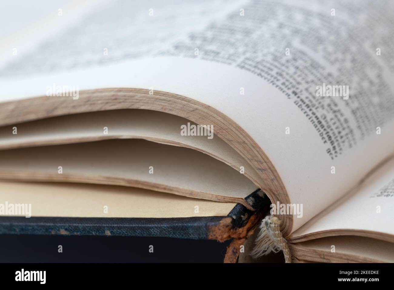 Broken spine hi-res stock photography and images - Alamy