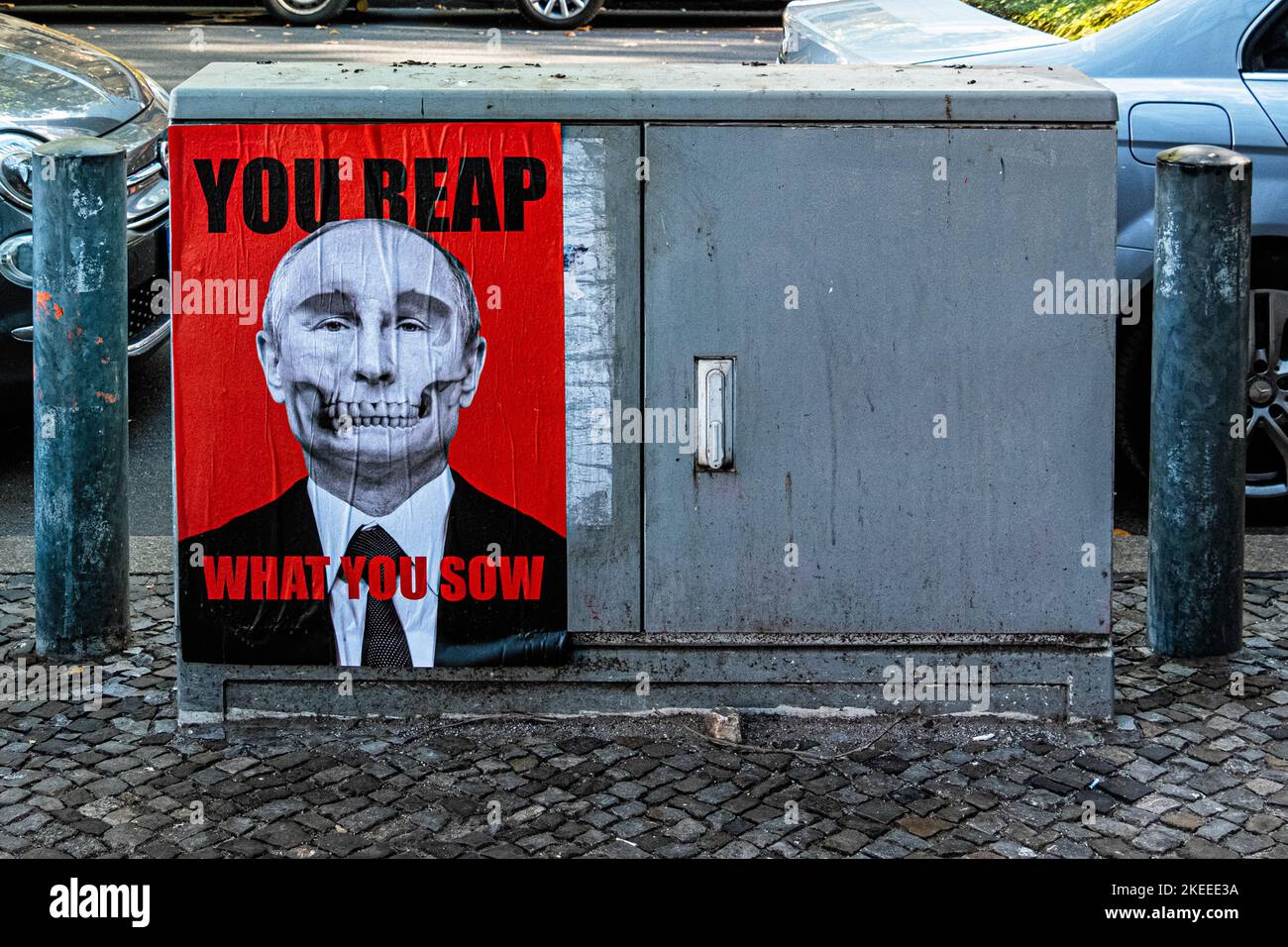 Putin poster on utility box hi-res stock photography and images - Alamy