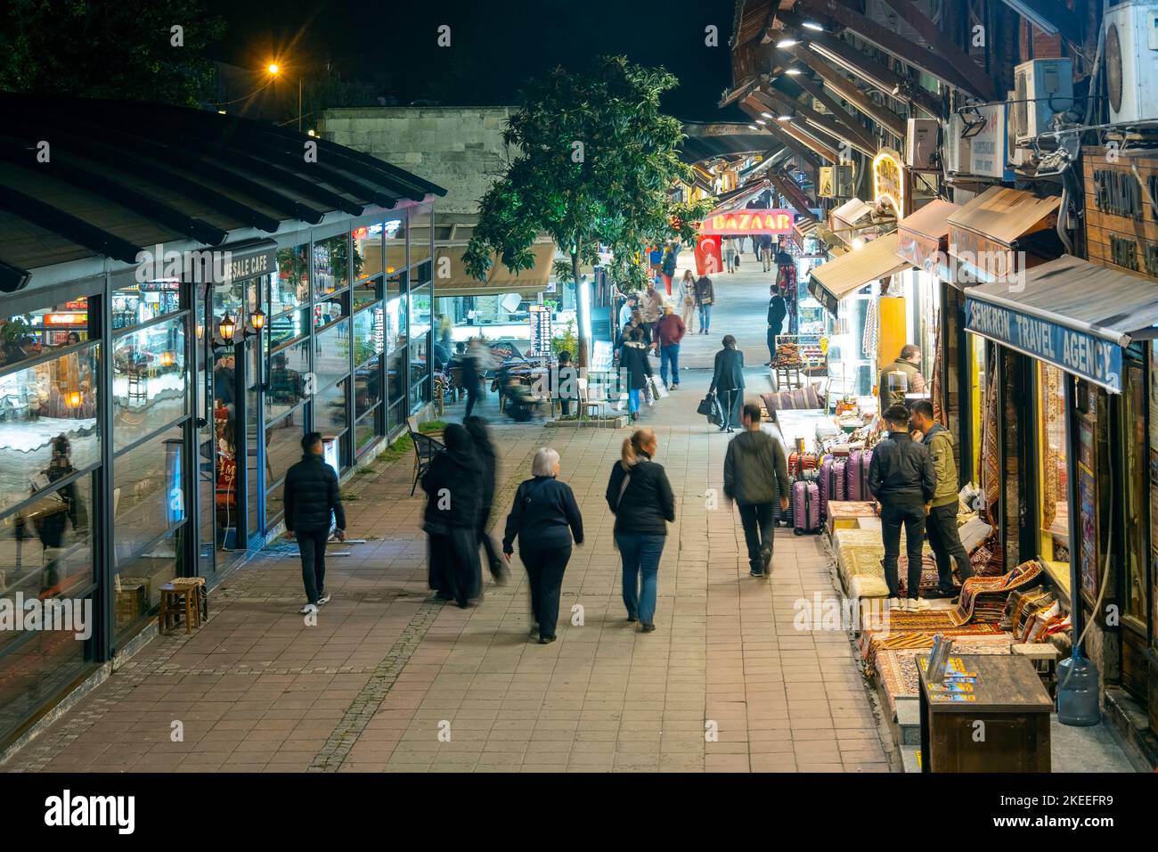ISTANBUL - OCT 19: Streets of the Arasta bazaar in the evening time ...