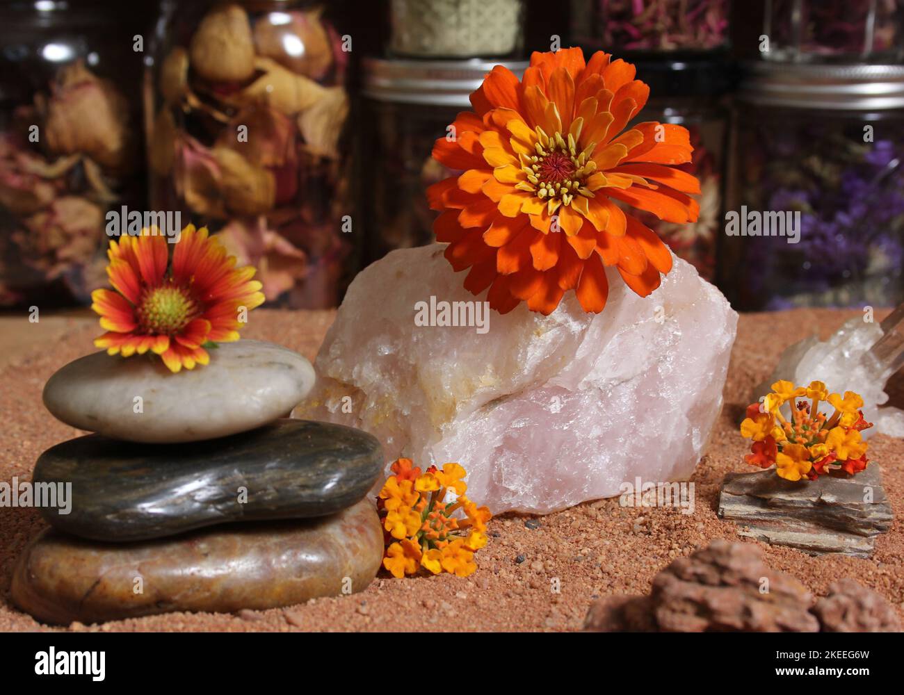 Red sand stones hi-res stock photography and images - Alamy