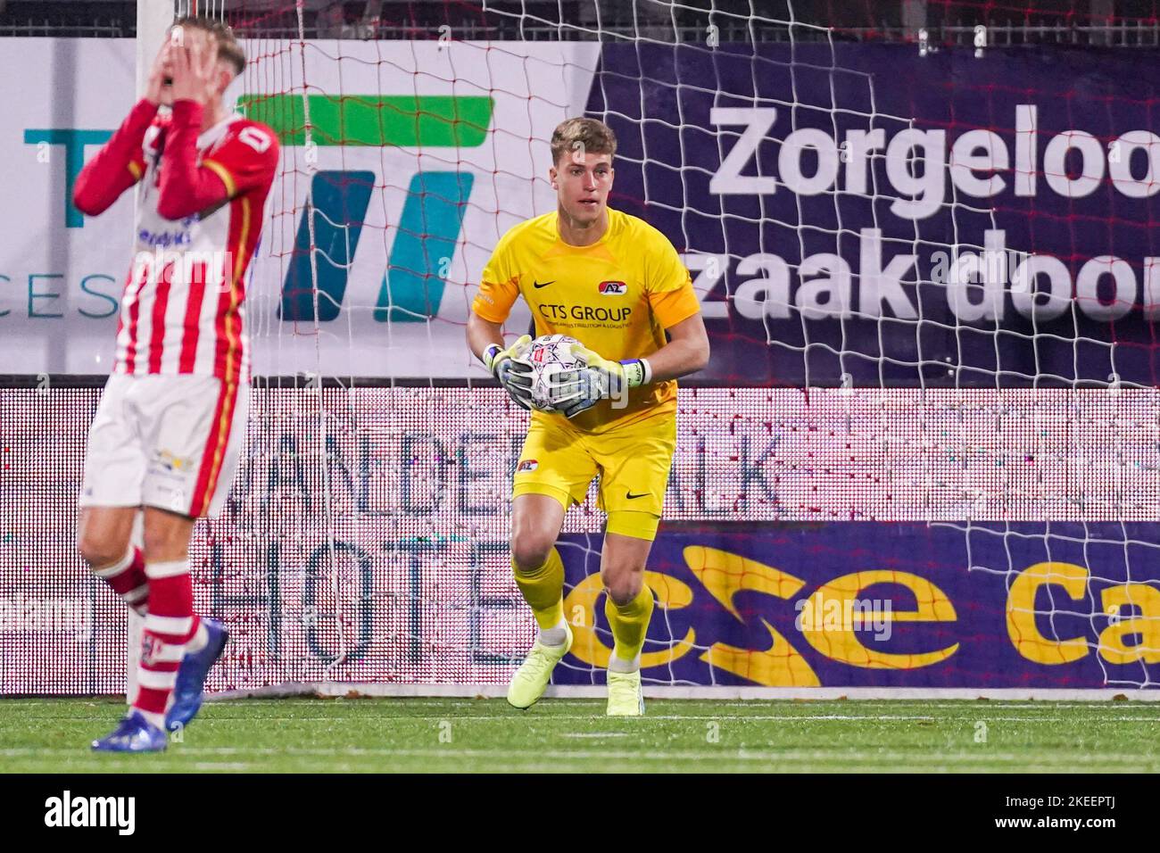 OSS, NETHERLANDS - NOVEMBER 11: Sem Westerveld of AZ U23 during the ...