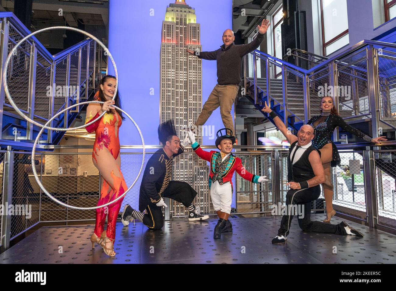 Irina Akimova, Johnny Rockett, Alan Silva, Nik Wallenda, Rokardy ...