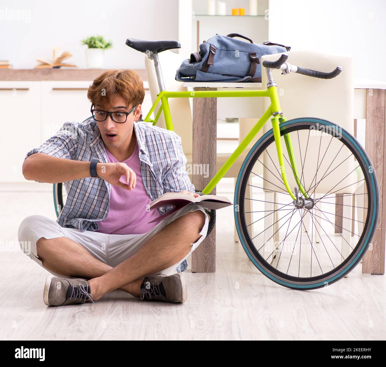 Student commuting to university using cycle Stock Photo - Alamy