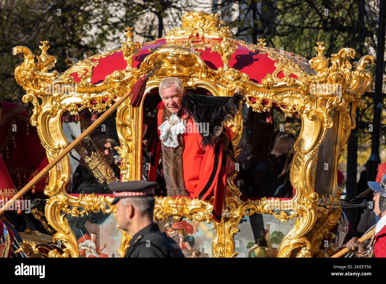 Lord mayor of london state coach hi-res stock photography and images ...