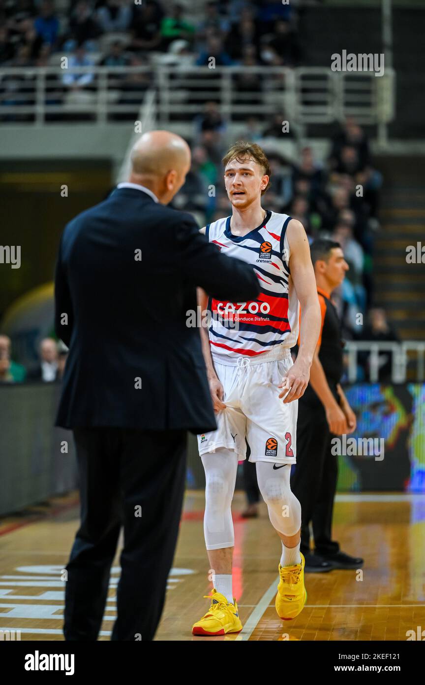 #2 SANDER RAIESTE with Head Coach JOAN PENARROYA of Cazoo Baskonia ...