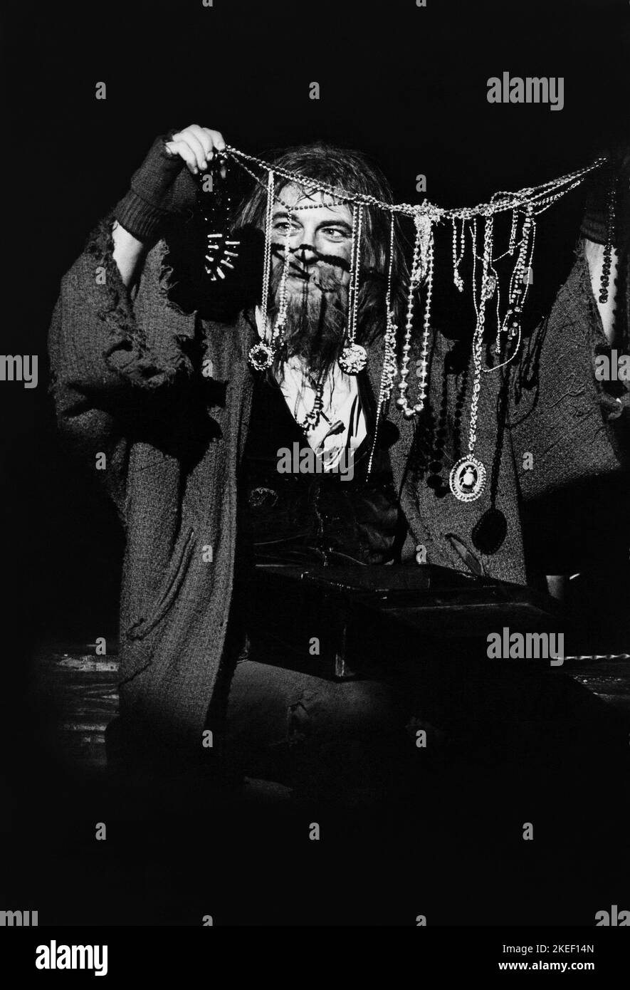 Fagin hi-res stock photography and images - Alamy