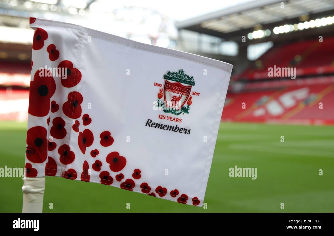 Football poppies remembrance hi-res stock photography and images - Alamy