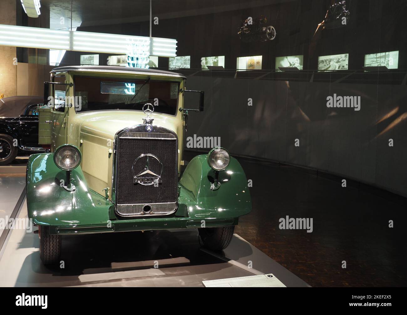 1932 mercedes benz lo 2000 pritschenwagen hi-res stock photography and ...