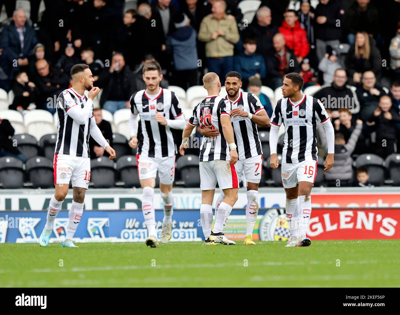 St Mirren's Jonah Ayunga (second right) celebrates scoring their side's ...