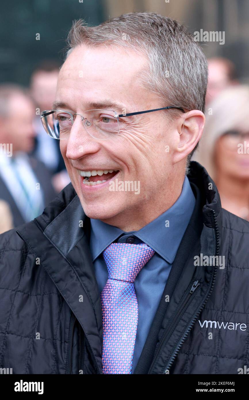 Intel boss visit meeting hi-res stock photography and images - Alamy